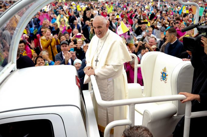 The Catholic Jubilee Year: A Tradition of Renewal and Grace - La ...